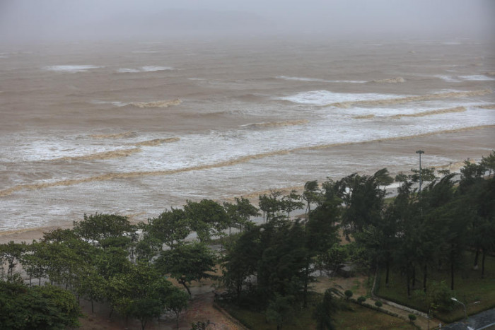 Bangkok Post - Typhoon Kajiki nears Vietnam, bringing strong winds and rain