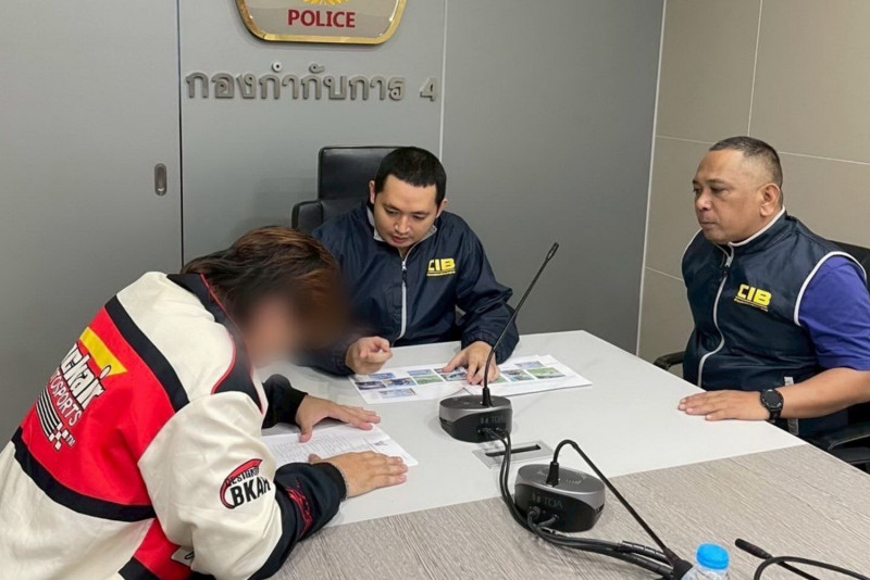 Bangkok Post - Police nab suspect in staged car crash insurance scam