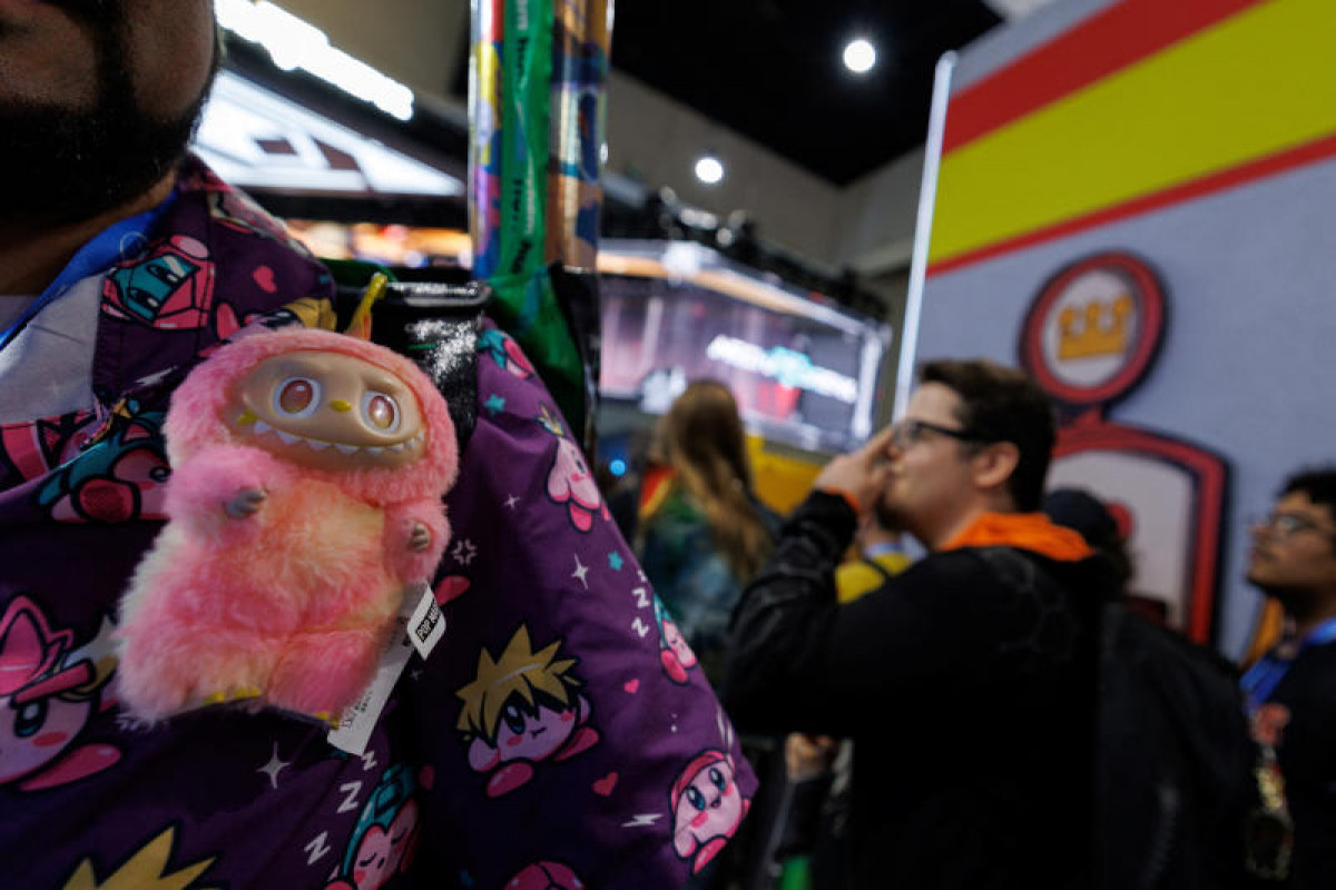 Bangkok Post - Pop Mart’s new mini Labubu doll sells out instantly in China
