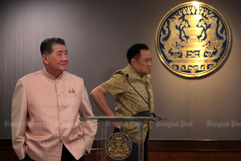 Bangkok Post - People’s Party backs Anutin for PM, Pheu Thai moves for House dissolution