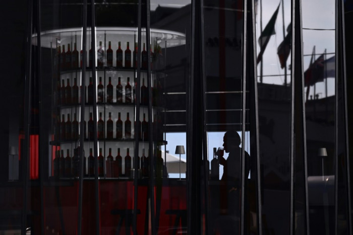 Bangkok Post - AI-powered meet-up apps fight loneliness