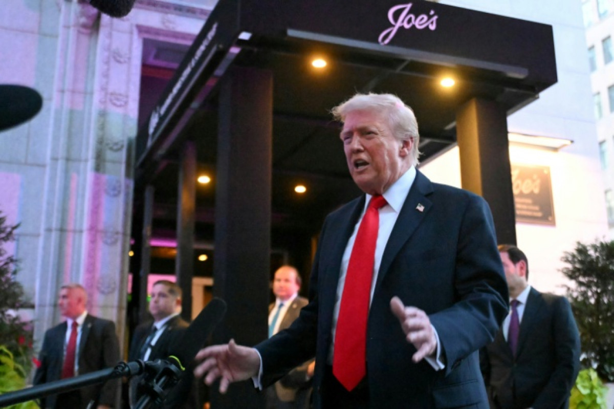 Bangkok Post - Trump called 'Hitler of our time' at restaurant