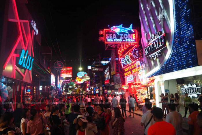 Bangkok Post - Pattaya touts red-light zone