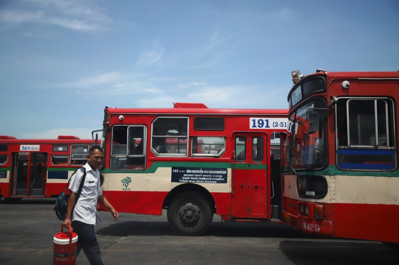 Bangkok Post - Thai transport minister touts plan to convert 1,520 ...