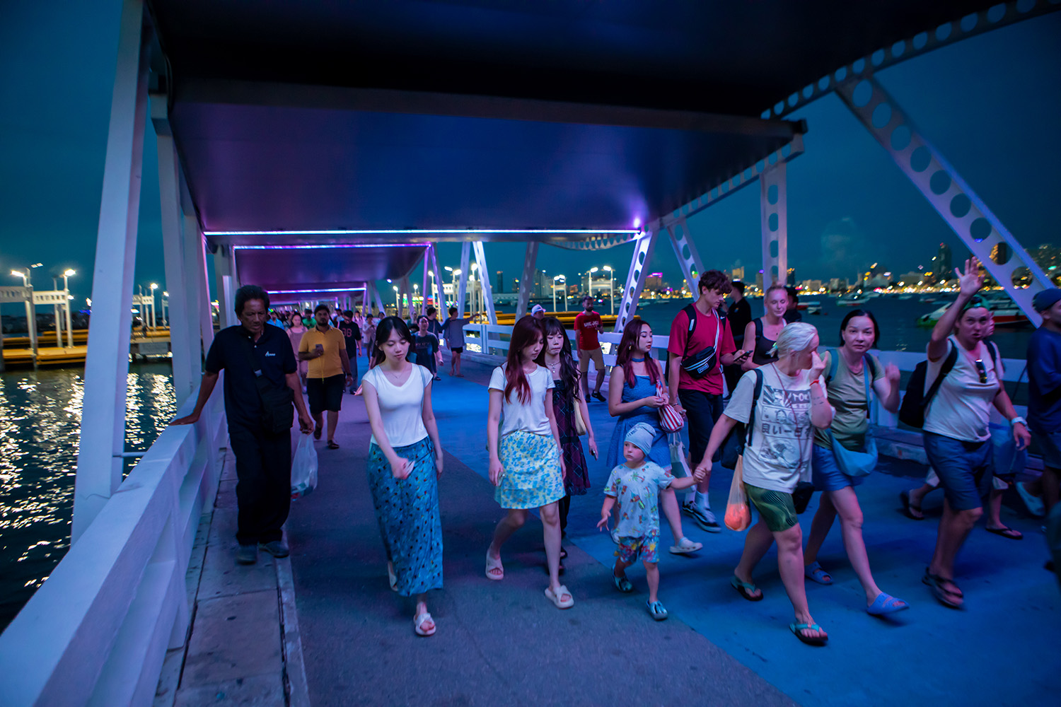 Bangkok Post - Pattaya lights up Bali Hai Pier to attract tourists