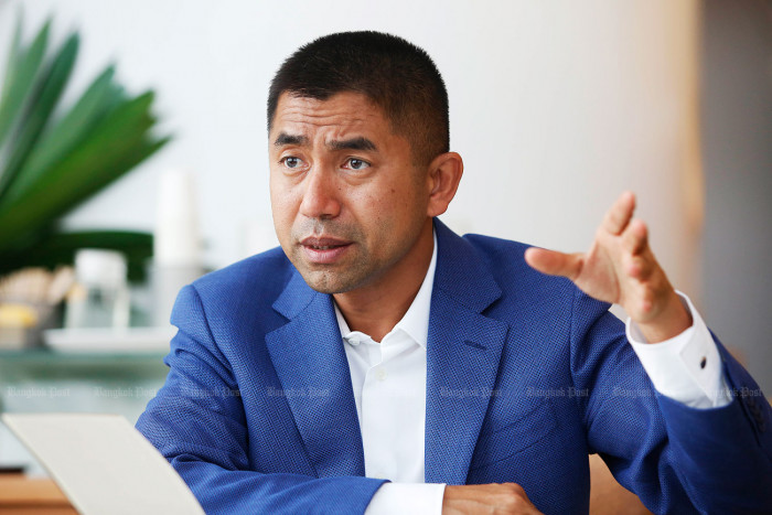 Bangkok Post - 'Big Joke' files defamation suit against police chief