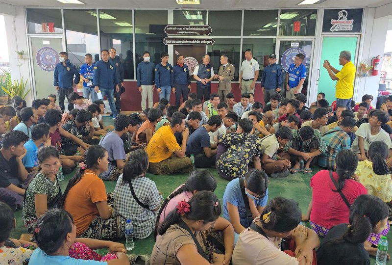 Bangkok Post - 131 illegal migrant workers abandoned by job brokers ...