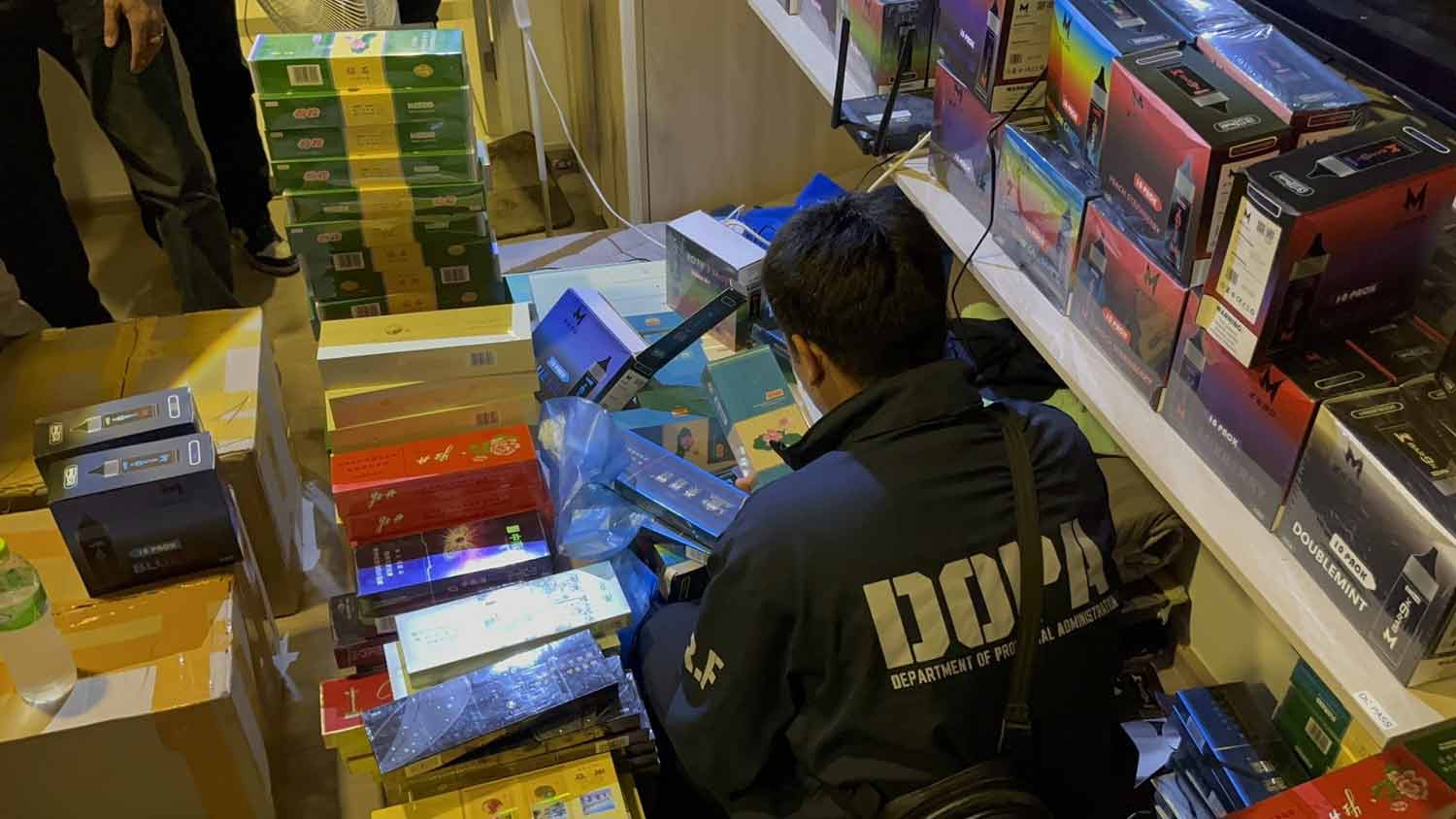 Bangkok Post - Two Chinese caught selling crystal meth in Pattaya