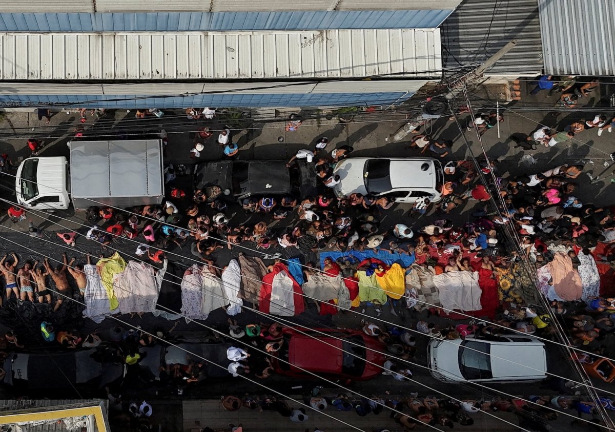 Bangkok Post - At least 130 killed in Brazilian police raid
