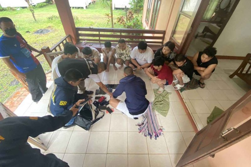 Bangkok Post - 9 Chinese nationals arrested in Trat, suspected links to ...