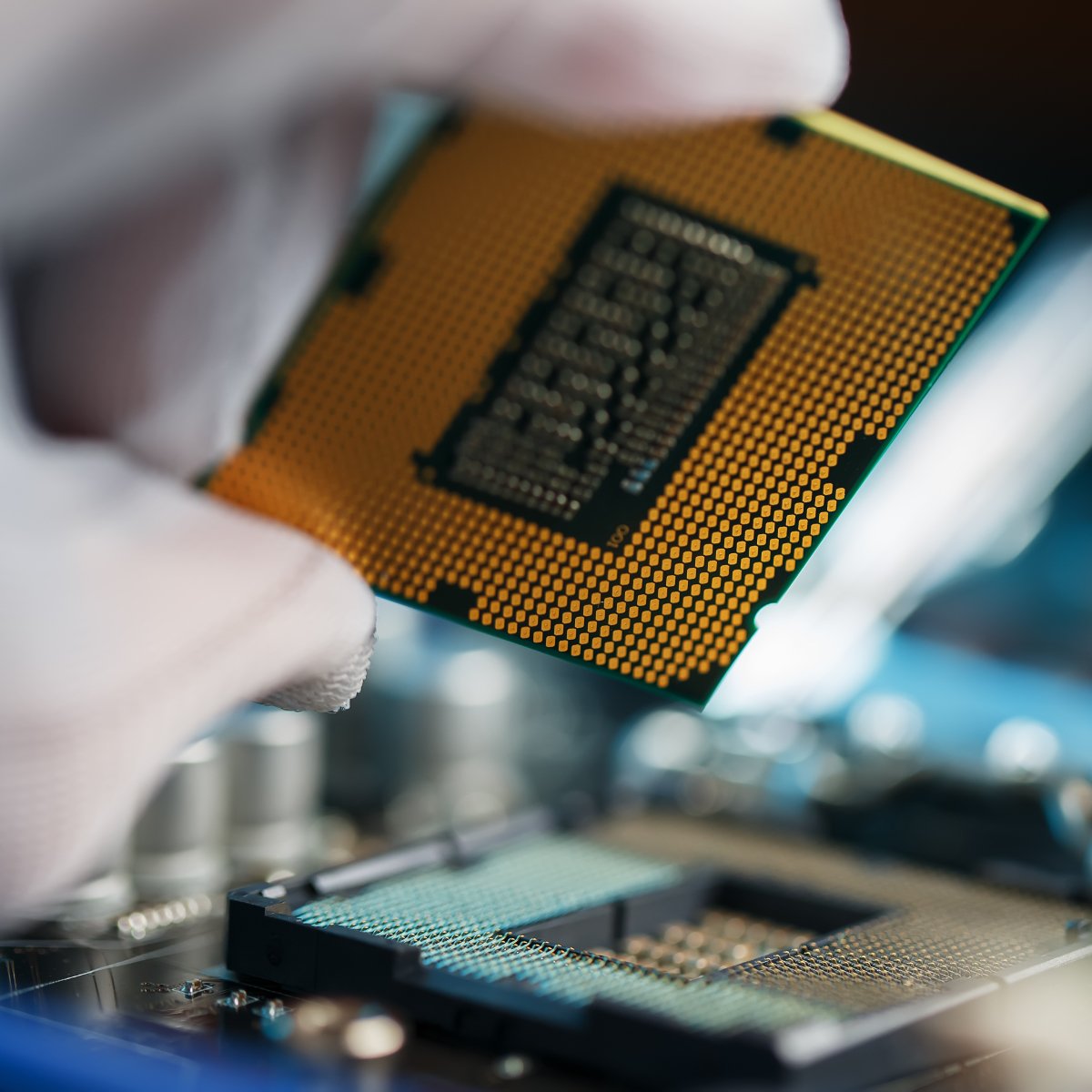 Bangkok Post - Chinese police bust counterfeit chip factory supplying ...