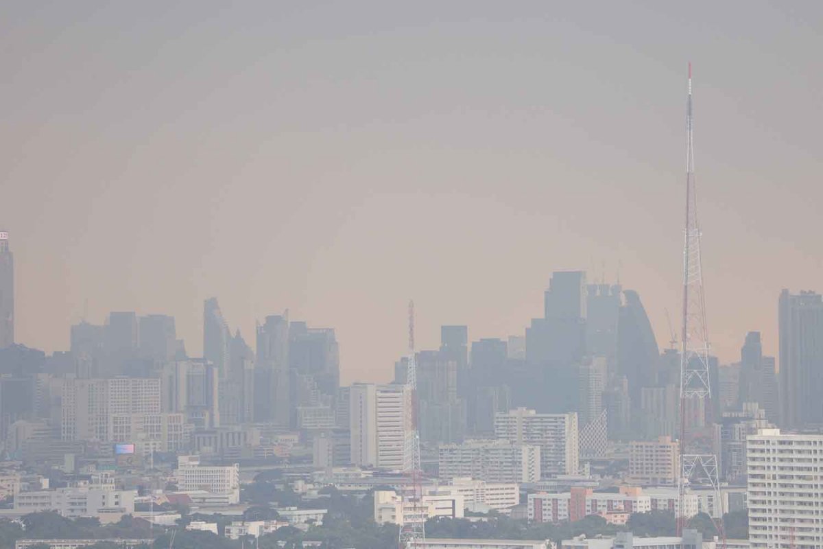 Bangkok Post - Ultrafine dust levels unsafe in Bangkok, 20 provinces