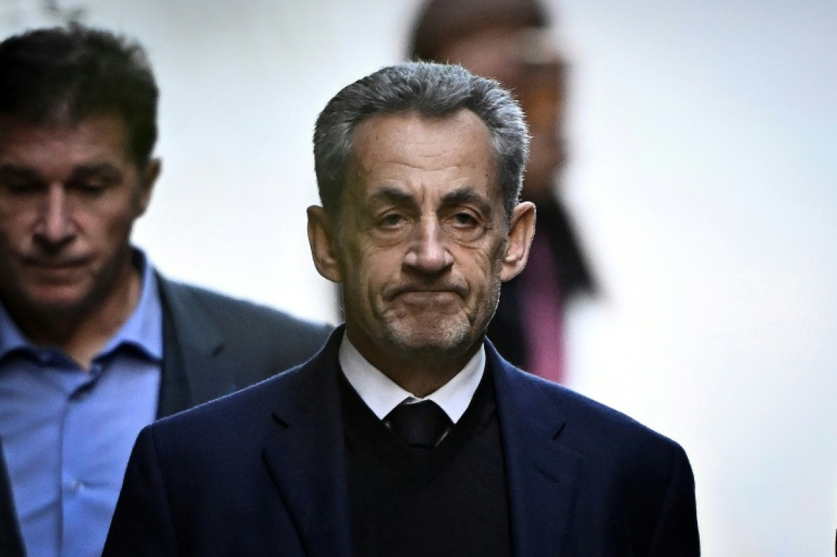Bangkok Post - France's Sarkozy says prison a 'nightmare' as prosecutors seek his release