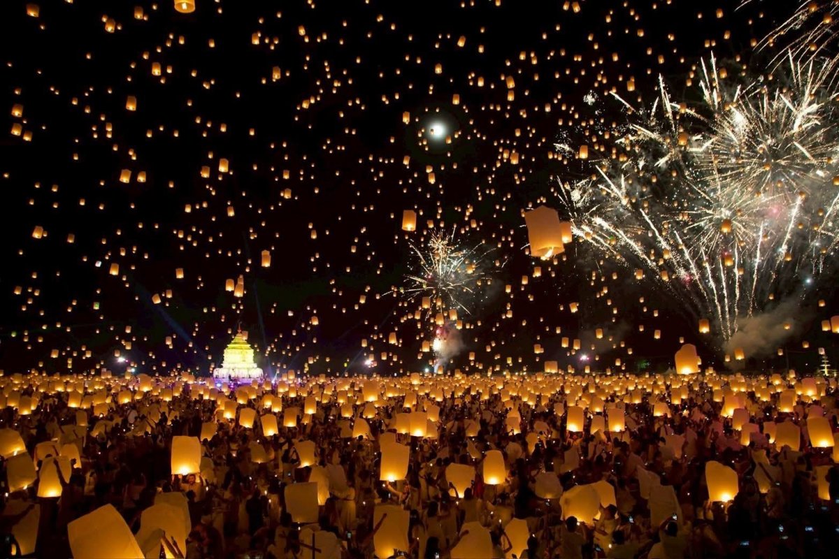 Bangkok Post - Chiang Mai's Yi Peng Festival pumped B2.7bn into local ...