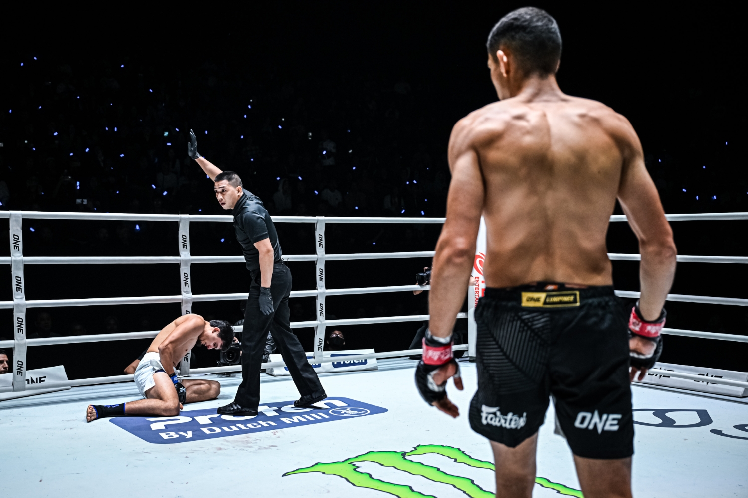 Bangkok Post - ONE Championship: Alaverdi Ramazanov suffers gruesome ...