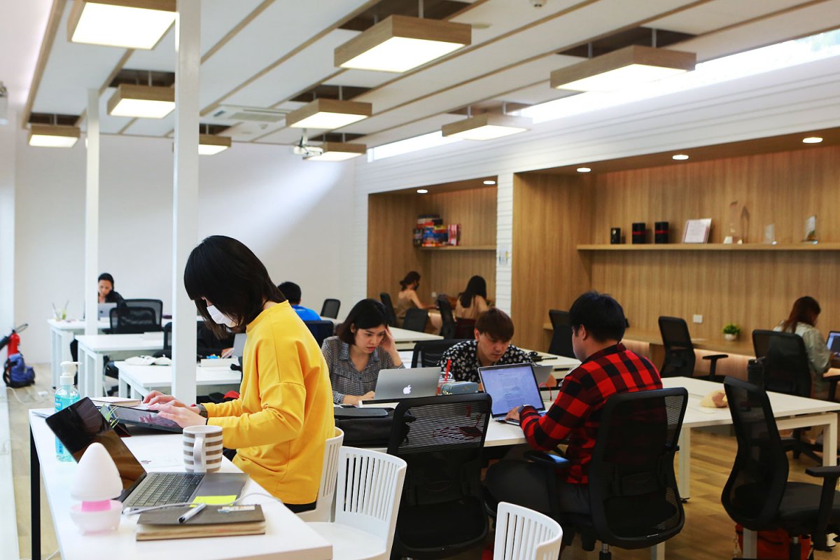 Bangkok Post - Rooms made for waiting: Bangkok’s third space culture