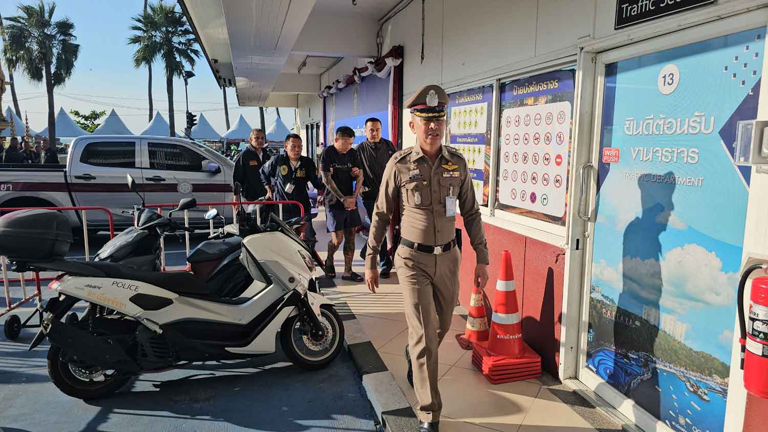 Bangkok Post - Chinese attack, stab Pattaya bar guards