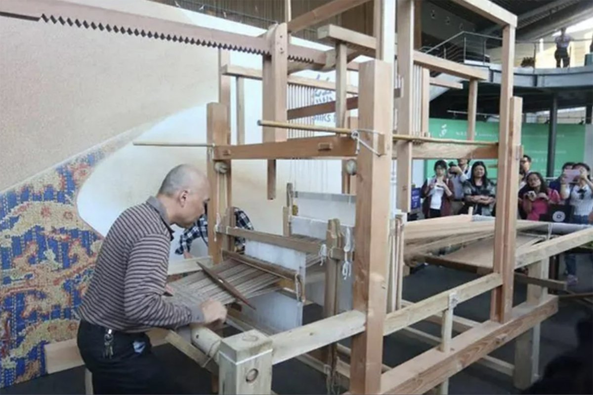 Bangkok Post - 2,000-year-old machine found in China tomb could be ...