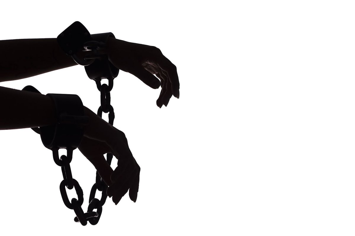 Bangkok Post - NACC official linked to bribery 'must go'