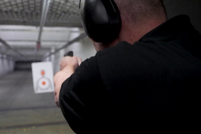 Minnesota gun shop sees customer surge amid fears of 'lawlessness'