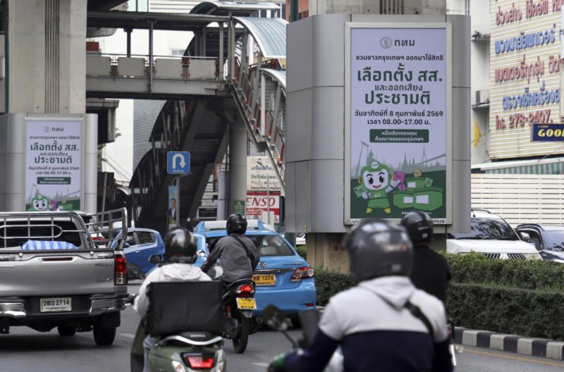 Bangkok Post - Tightened security, alcohol ban ahead of Sunday polls