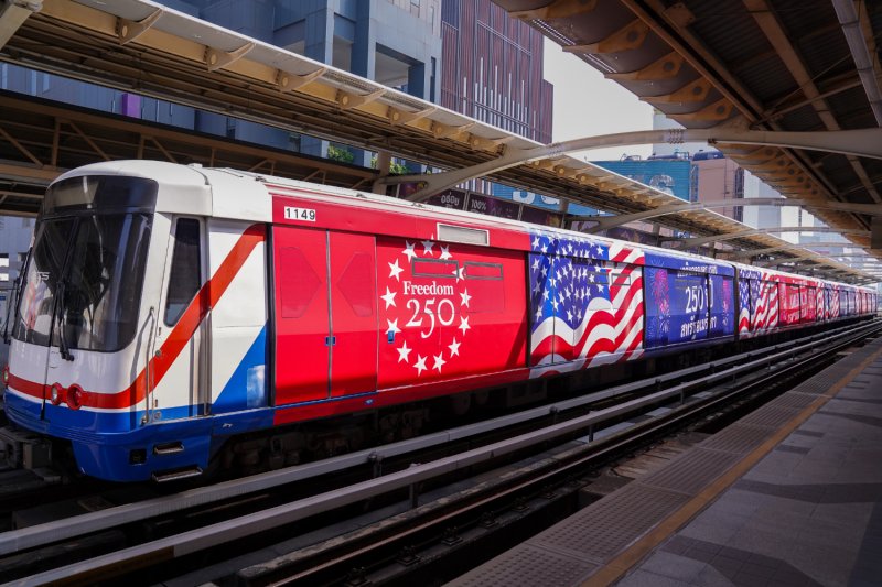 Bangkok Post - US launches Skytrain wrap