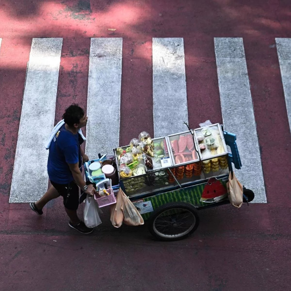 Bangkok Post - Under the algorithm's thumb