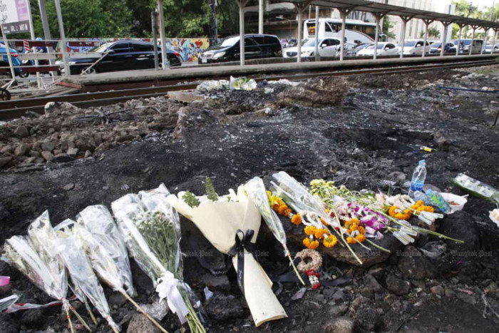 Bangkok Post - 4 bodies from train crash identified