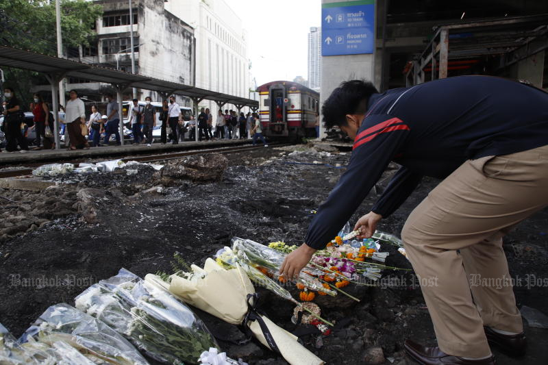 Bangkok Post - Eighth victim of deadly train-bus crash identified