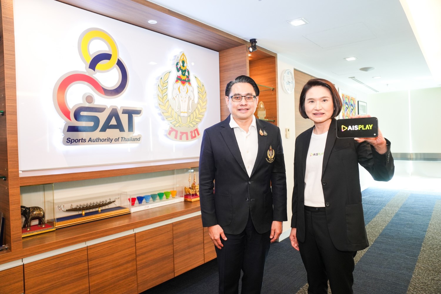 Bangkok Post - AIS PLAY secures broadcast rights for 2026 Asian and ...