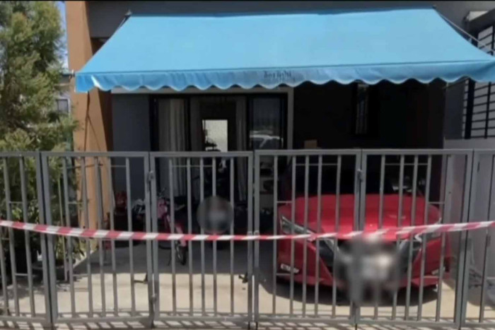 Bangkok Post - Couple and young daughter found dead in smoke-filled bedroom