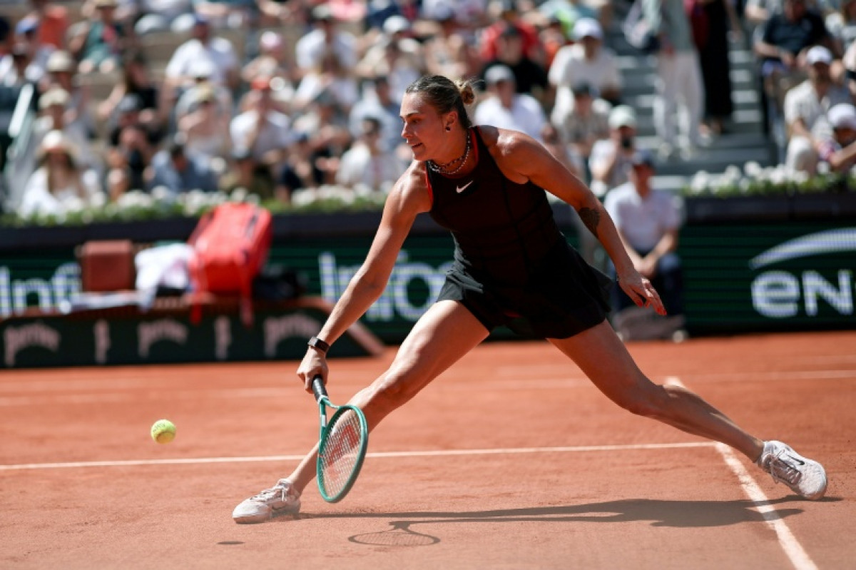 Bangkok Post - Sabalenka, Osaka set up French Open clash, Gauff eyes ...