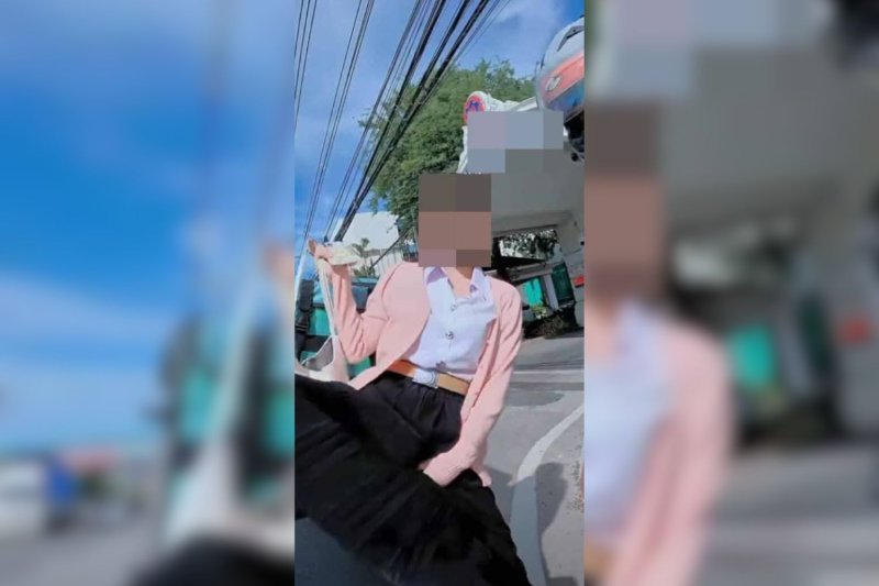 Hidden camera took revealing shots of women on taxi…