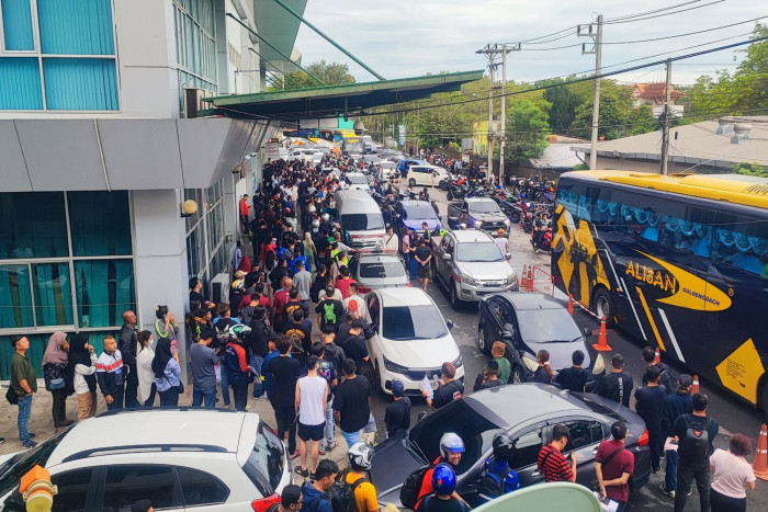 Bangkok Post - Hoteliers: Online car registration needed to reduce ...
