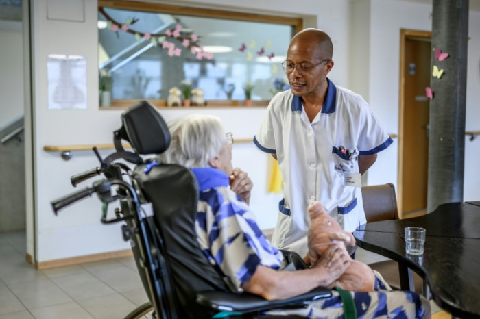 Bangkok Post - Swiss healthcare united against immigration cap plan