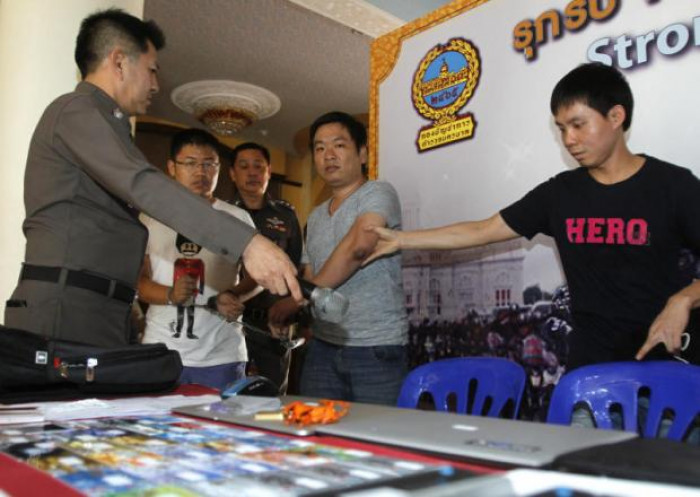 Bangkok Post - 15 'scam' call centre members nabbed