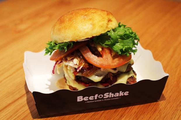 Bangkok Post - Beef & Shake Doesn't Miss a Beat