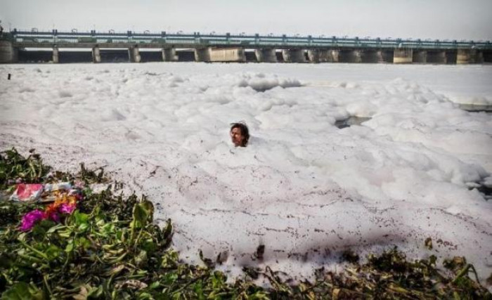 Bangkok Post - River rescue