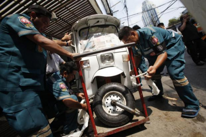 Bangkok Post - Three-wheeler hits crowd, killing one