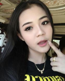 Bangkok Post - Untying the knot, Film under pressure, DJ's stalker ...