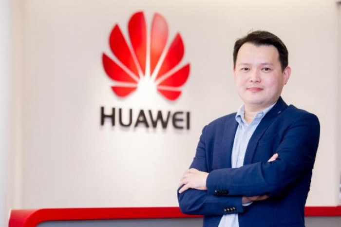 Bangkok Post - Huawei jockeys for 2nd place