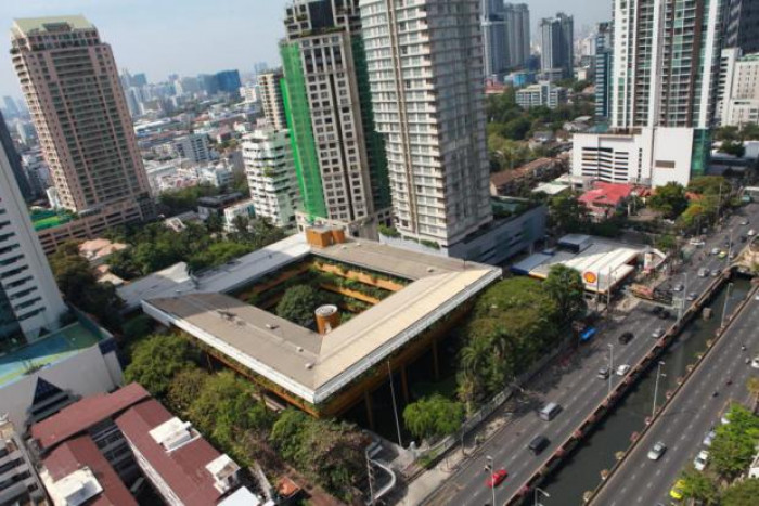 Bangkok Post - Supalai buys old Australian embassy site