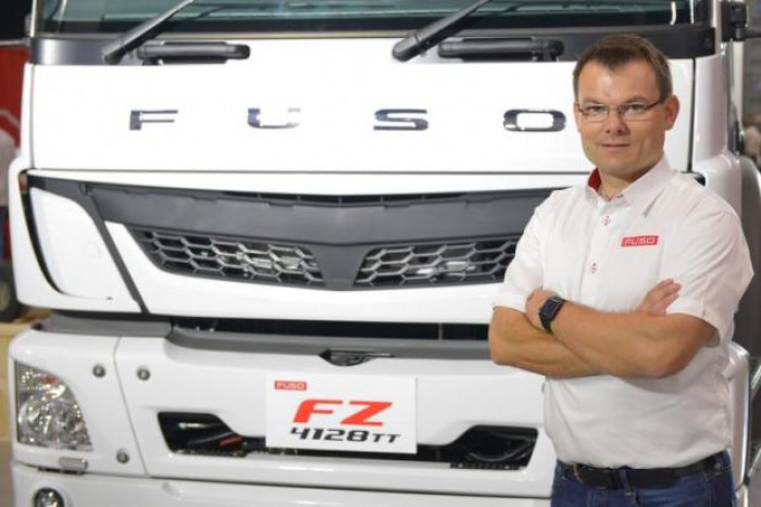 Bangkok Post - Daimler to splash B200m on truck centre