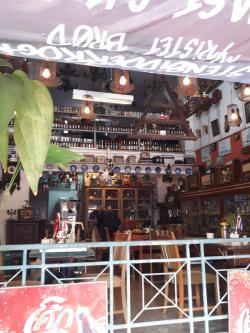 Bangkok Post - Tiger cafe earns vintage stripes