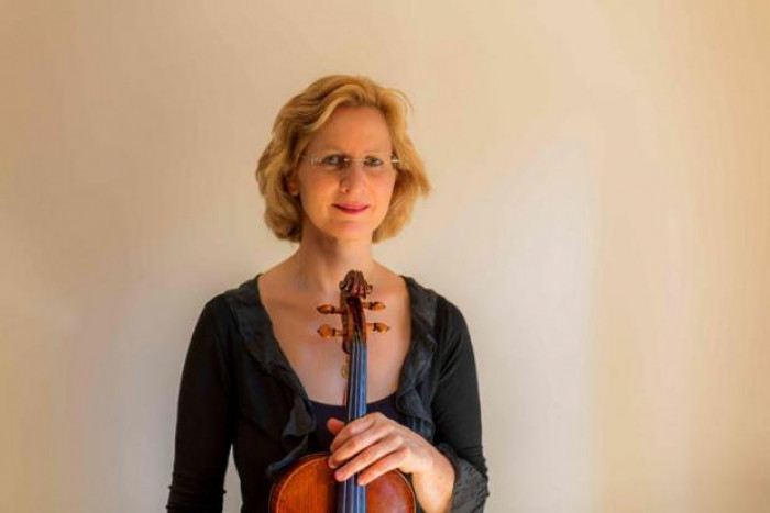 Bangkok Post - German violin virtuoso Poppen presents Bartok with the RBSO