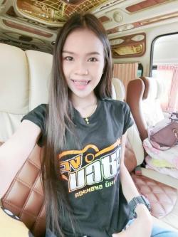 Bangkok Post - Arm bares soul but manager keeps the cash, May scratches ...