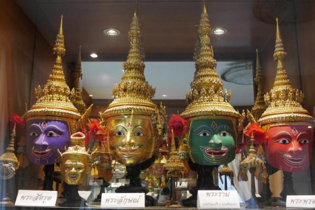 Bangkok Post - Tripping the 'khon' fantastic
