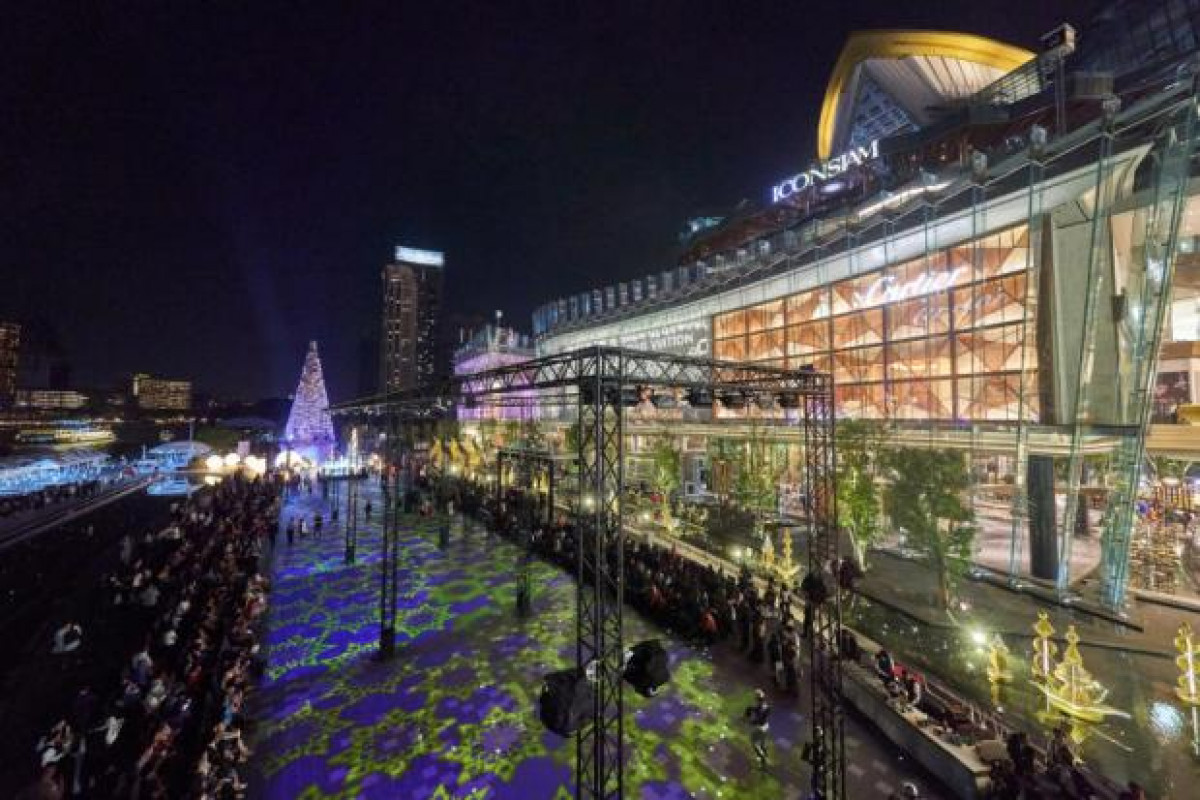 Bangkok Post - Light up Christmas at Iconsiam