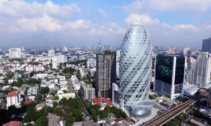 Bangkok Post - Pruksa signals caution in 2019