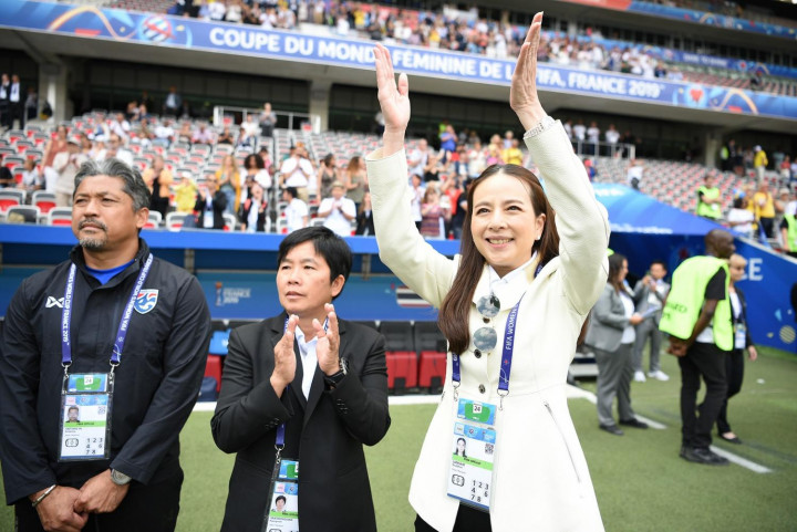 Bangkok Post - Double blow for Chaba Kaew